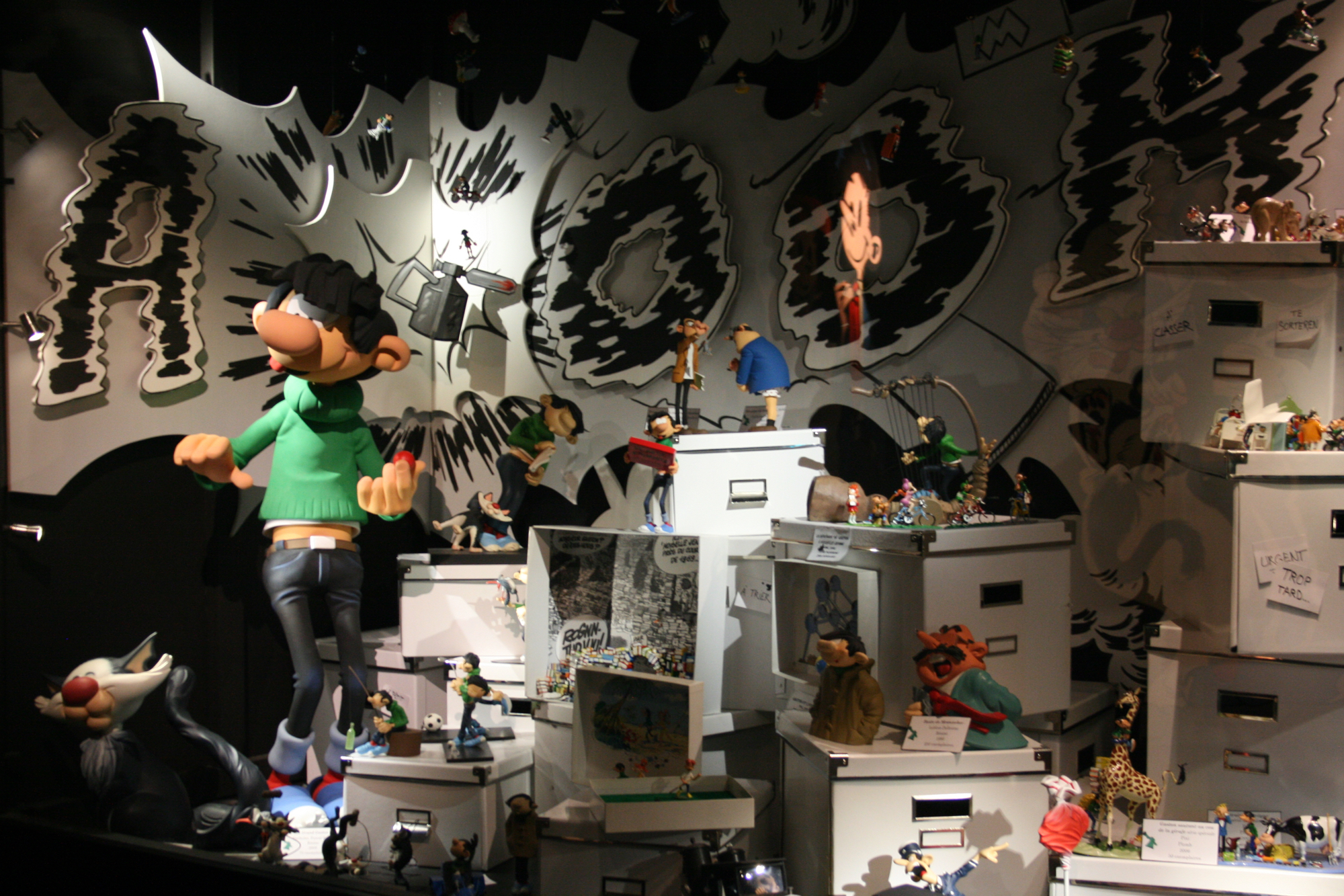 MOOF - Museum Of Original Figurines - Brussels Museums